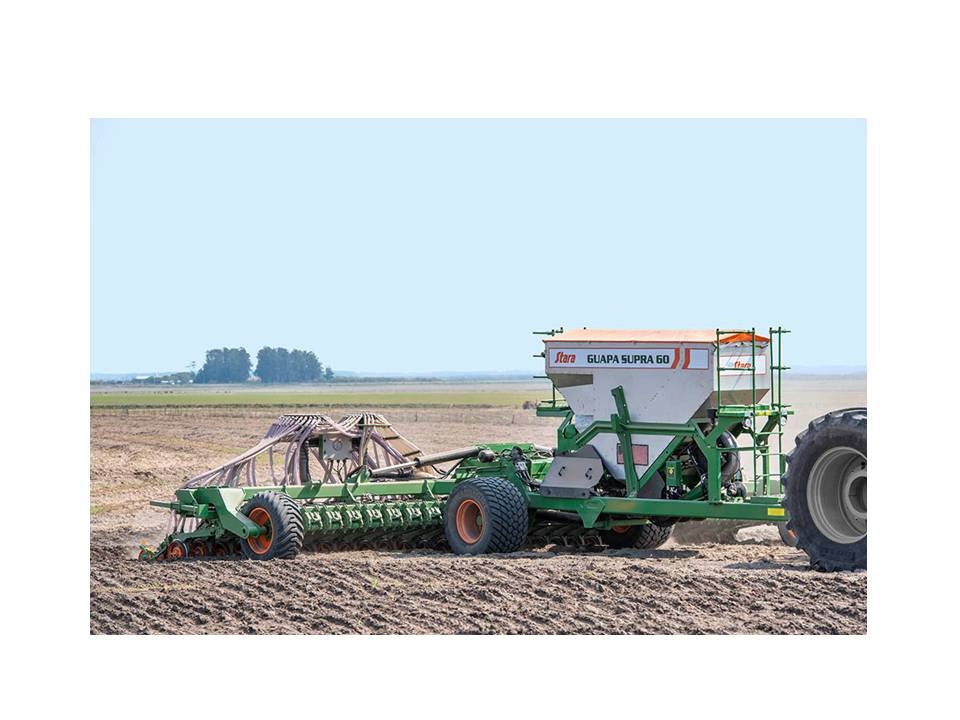 Ficha técnica do Distribuidor Autopropelido Stara GUAPA SUPRA WINTER ...