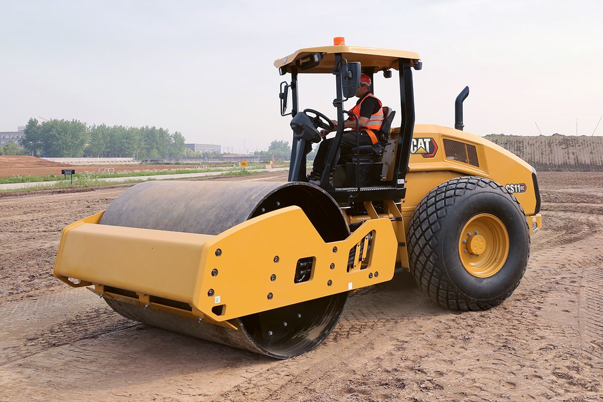 Ficha técnica do Rolo Compactador Caterpillar CS11 GC - Popagro
