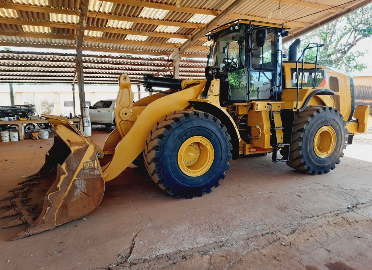 Pá Carregadeira Caterpillar 972L Ano 2019 - SP - Caterpillar - Pás ...