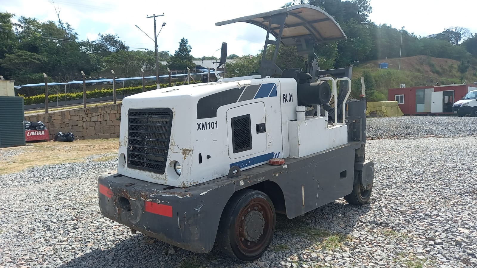 Fresadora de Asfalto - XCMG - XM101 - 2009 2009, Comprar por R$ 345000 ...