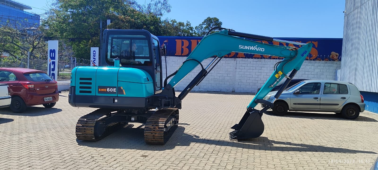 PopAgro - Equipamentos agrícolas e máquinas pesadas