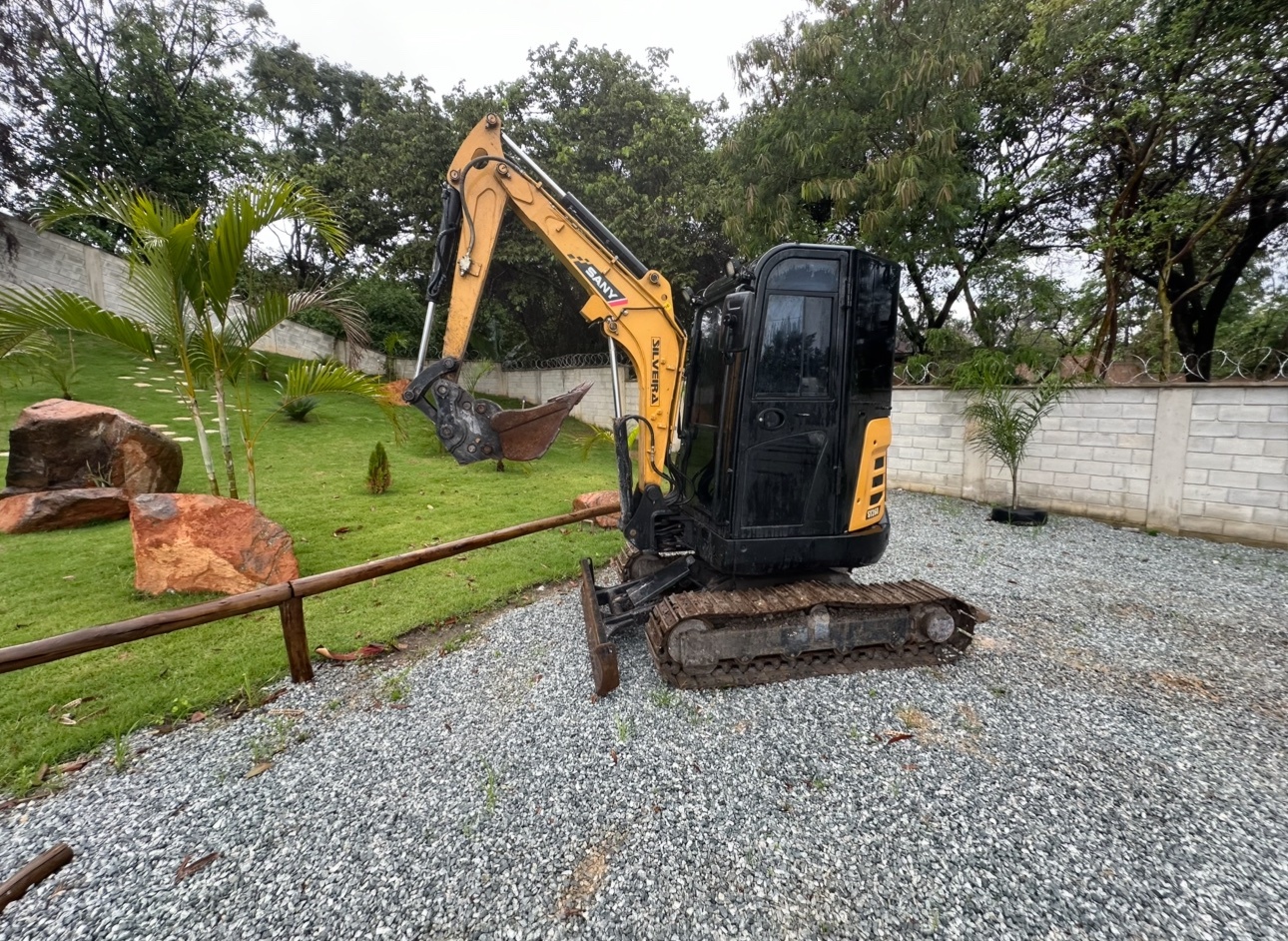 Mini Escavadeira SANY SY26 U, Comprar por R$ 165000, Belo Horizonte/MG ...