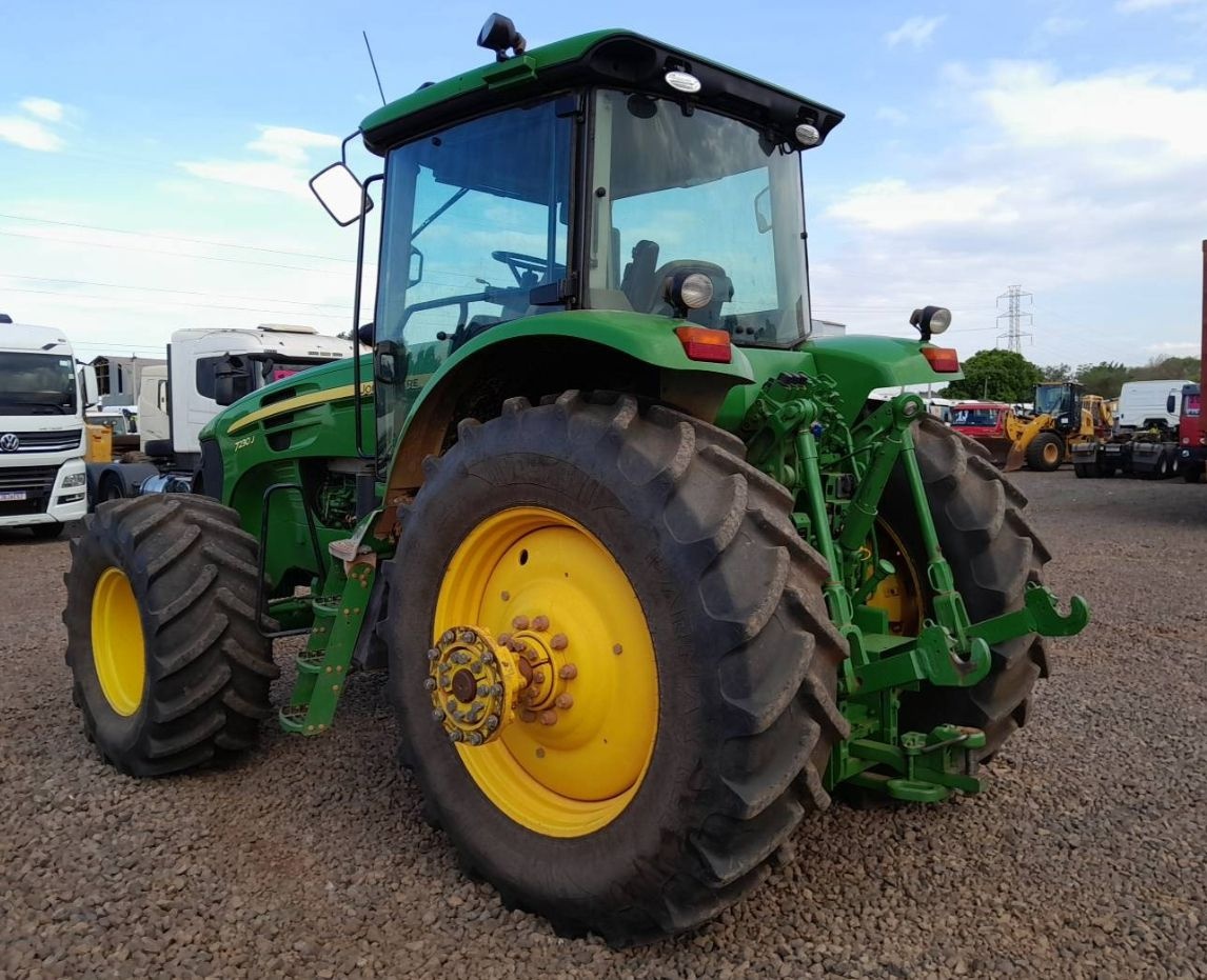 Trator John Deere 7230 J ano 2022 2022, Comprar por R$ 680000, Campinas ...