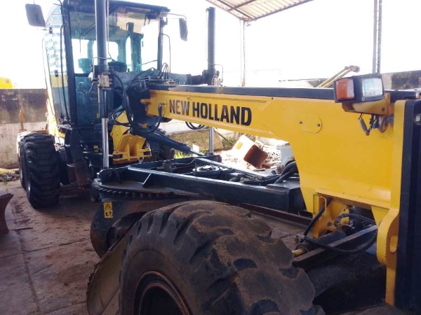 Ficha técnica do Motoniveladora New Holland RG170.B EVO - Popagro